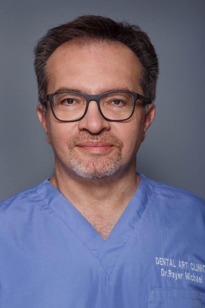 The clinic staff - ד"ר רייר מיכאל Dental art clinic